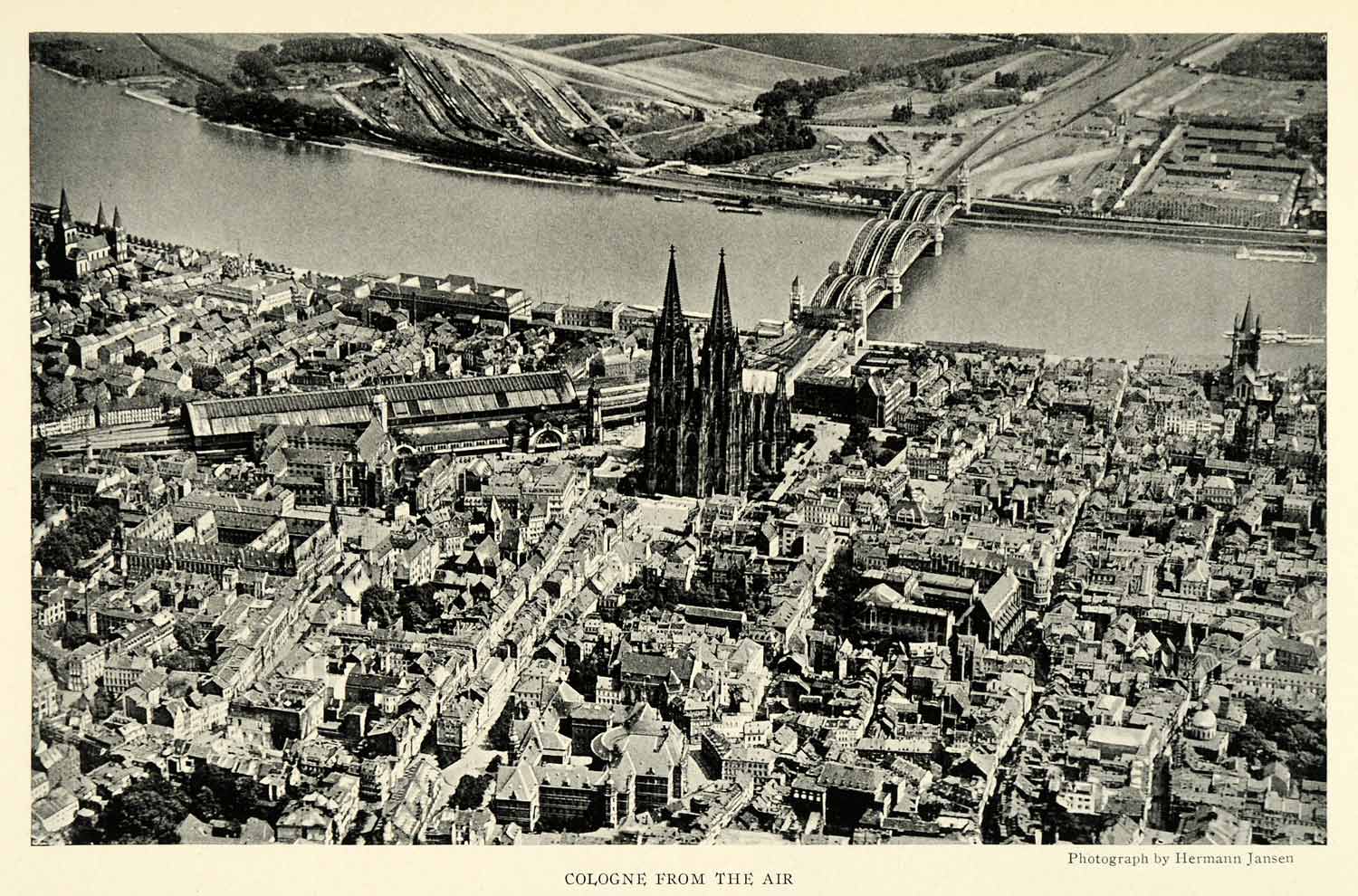 Cologne Cathedral Sky View 📍Cologne Cathedral, Cologne, Germany