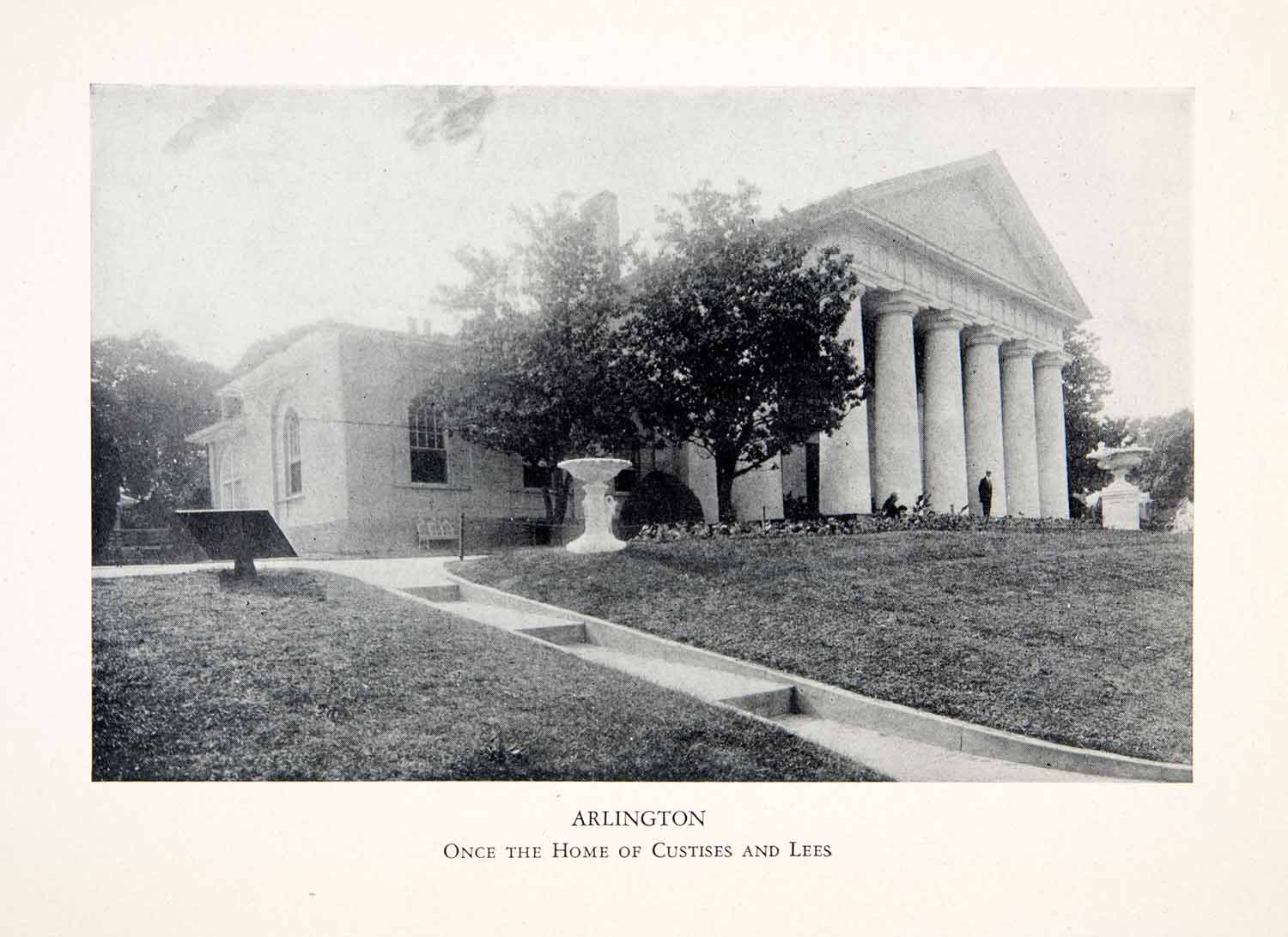 Lee Custis Mansion Robert E. Lee House At The Arlington National